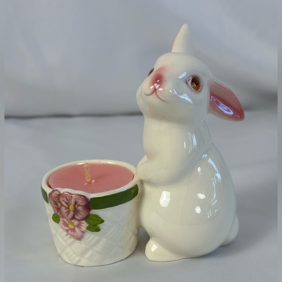 Avon | Accents | Vintage 98 Avon Bunny Candle Holders | Poshmark